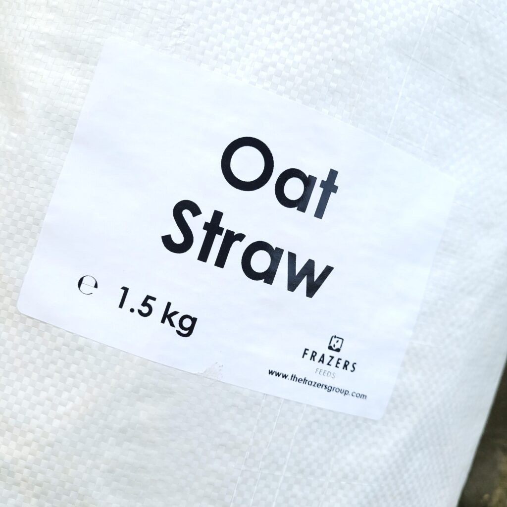 Oat Straw 1.5kg - The Frazers Group